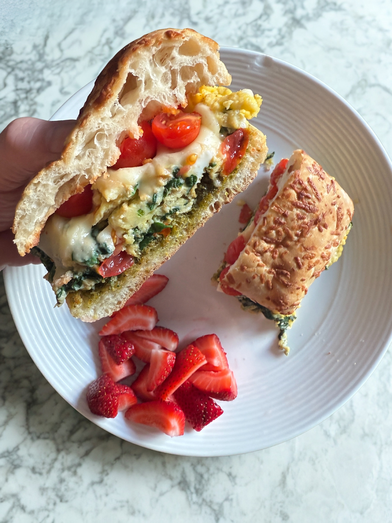 Starbucks Egg Pesto Sandwich Copycat (Aldi Asiago Ciabatta Roll ...